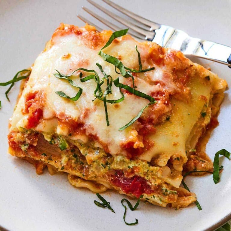 7-Step Guide To Vegetable Lasagna With Indian Flavors - Mahesh Lunch Home